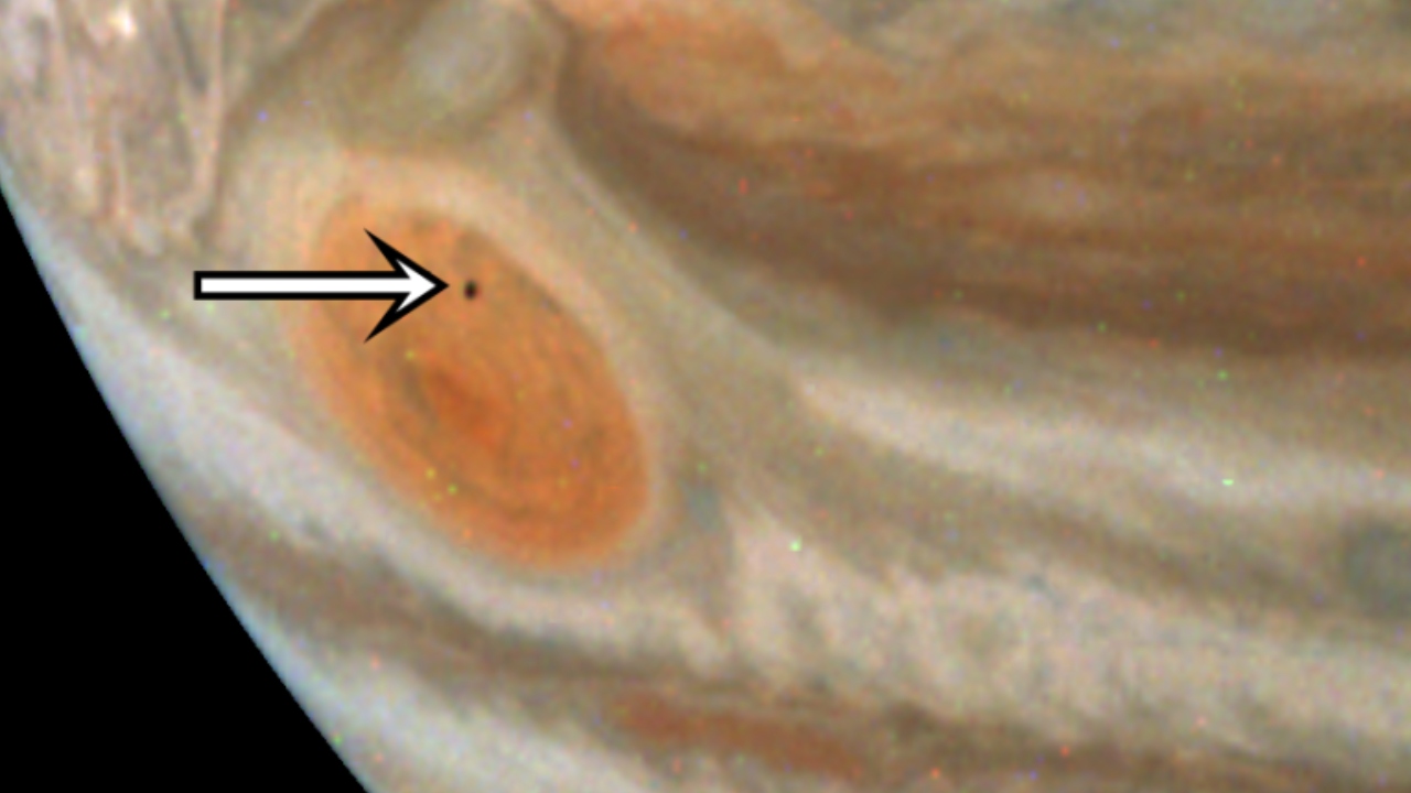 Nasa: Quinta lua de Júpiter é capturada na Grande Mancha Vermelha pela ...