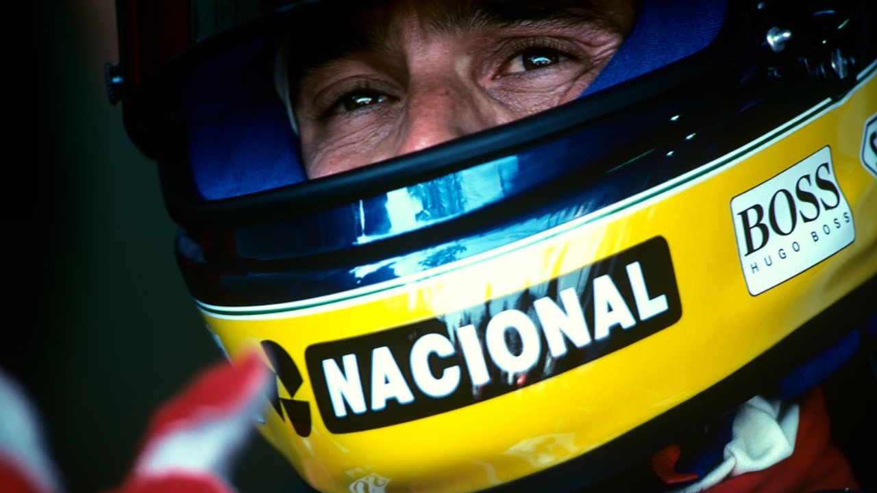 Senna: Veja a história por trás do boné usado pelo piloto e mostrado na ...