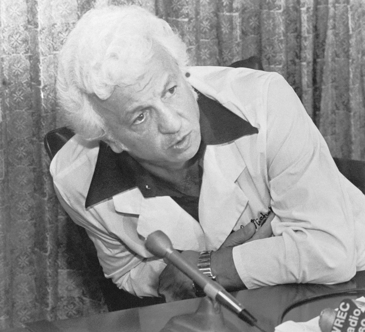 George Nichopoulos, o controverso médico pessoal de Elvis Presley ...