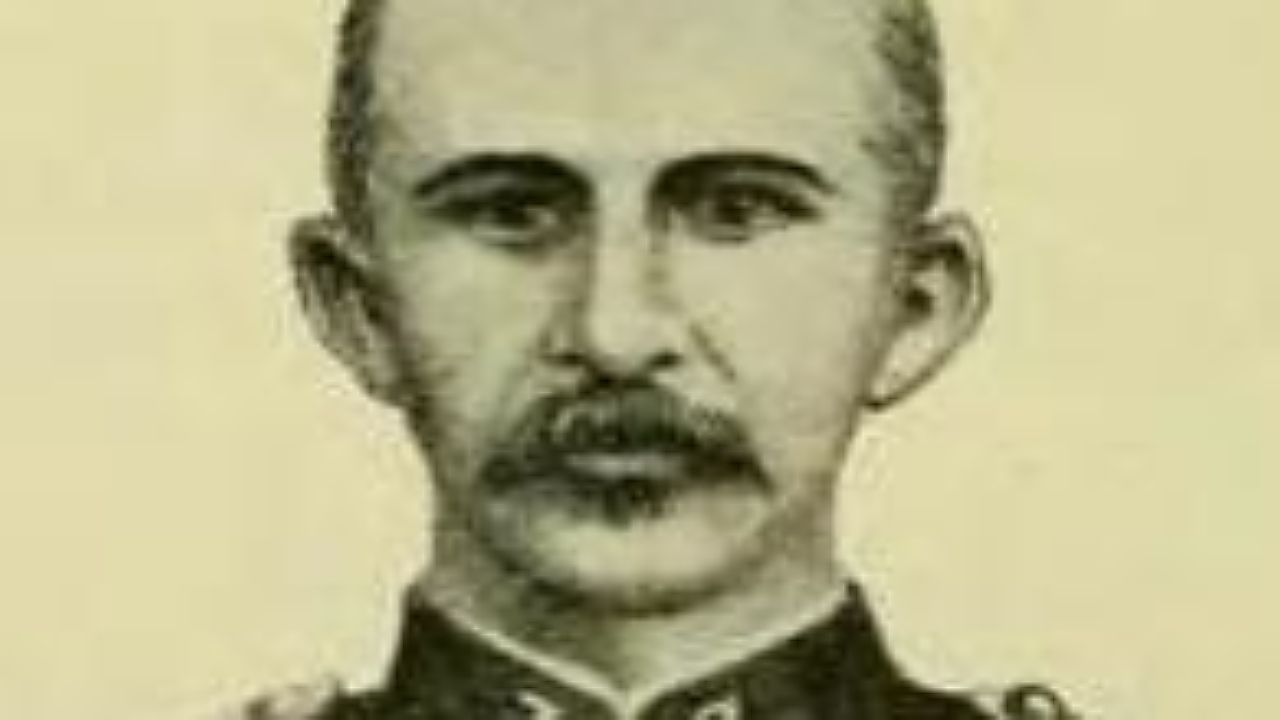 Coronel Moreira César: o “cortador de cabeças” da República Velha ...