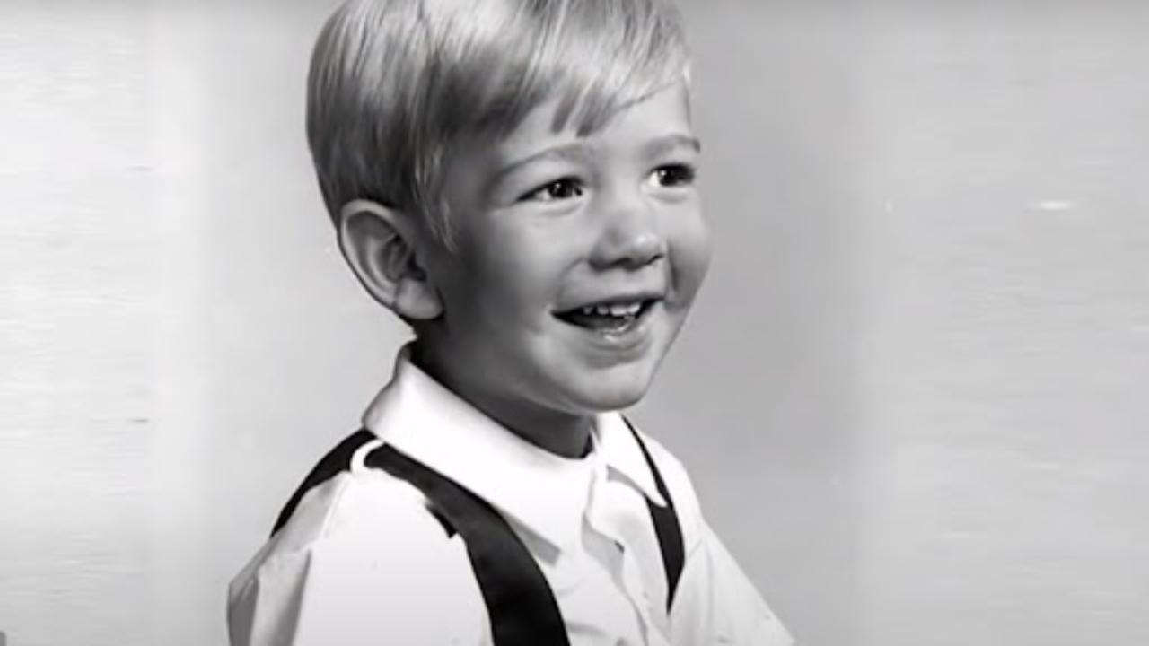 Em 2012, homem descobriu ser o pai biológico do bilionário Jeff Bezos ...