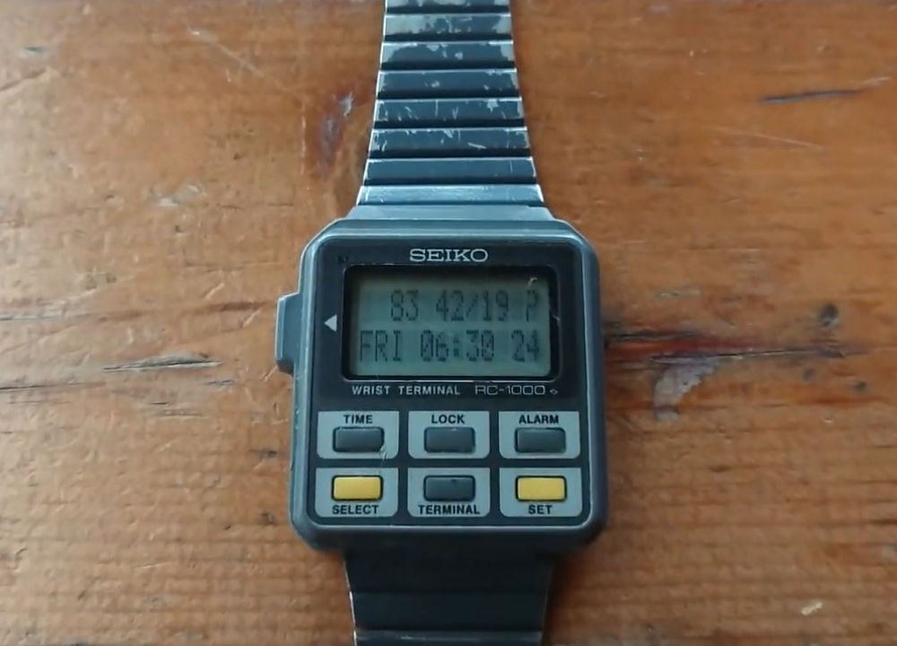 Uma viagem no tempo: 38 anos atrás, surgiram os primeiros smartwatches ...