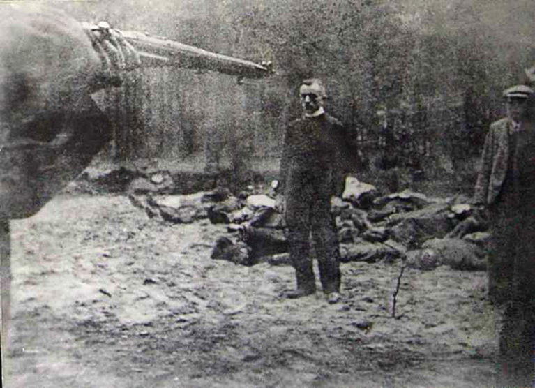 Ha 78 anos, Hitler declarava perseguição e morte aos judeus - Aventuras ...
