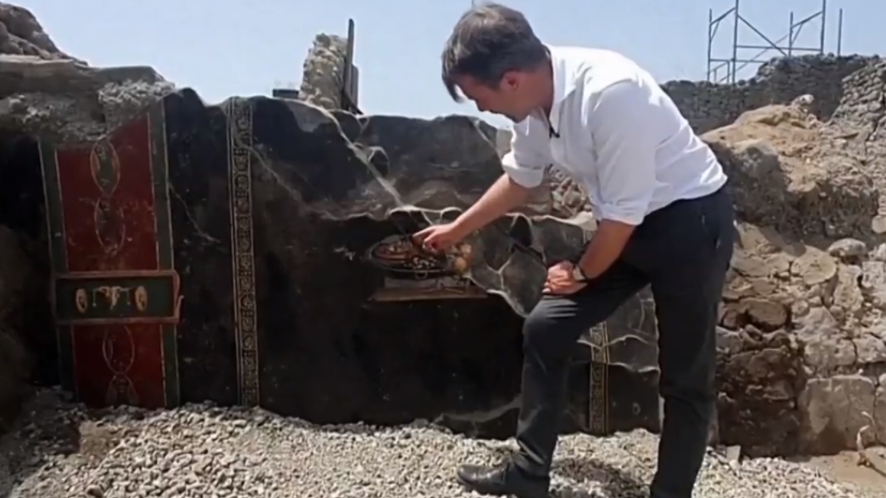 'Ancestral' da pizza pode ter sido identificado em pintura de Pompeia ...