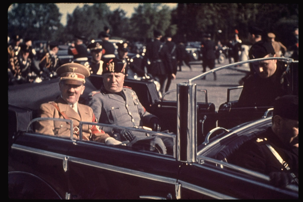 Hugo Jaeger, o homem que capturou cada segundo do Terceiro Reich em ...
