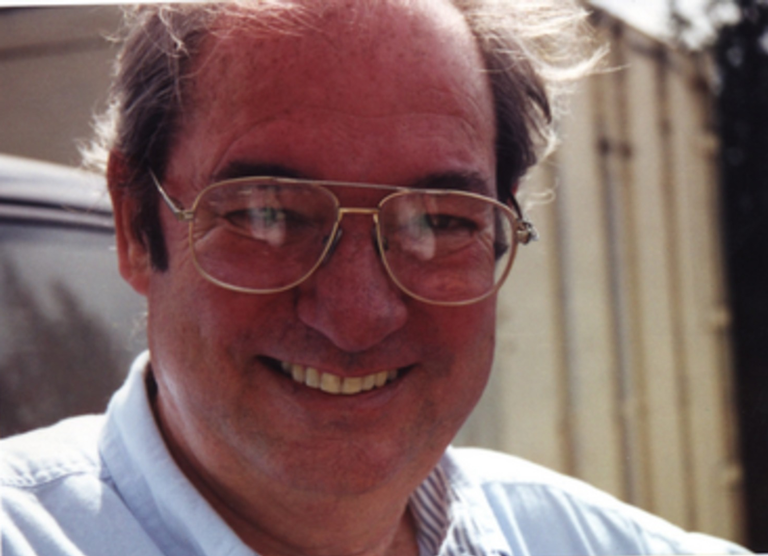 Milton Cooper: O pai da teoria da conspiração - Aventuras na História