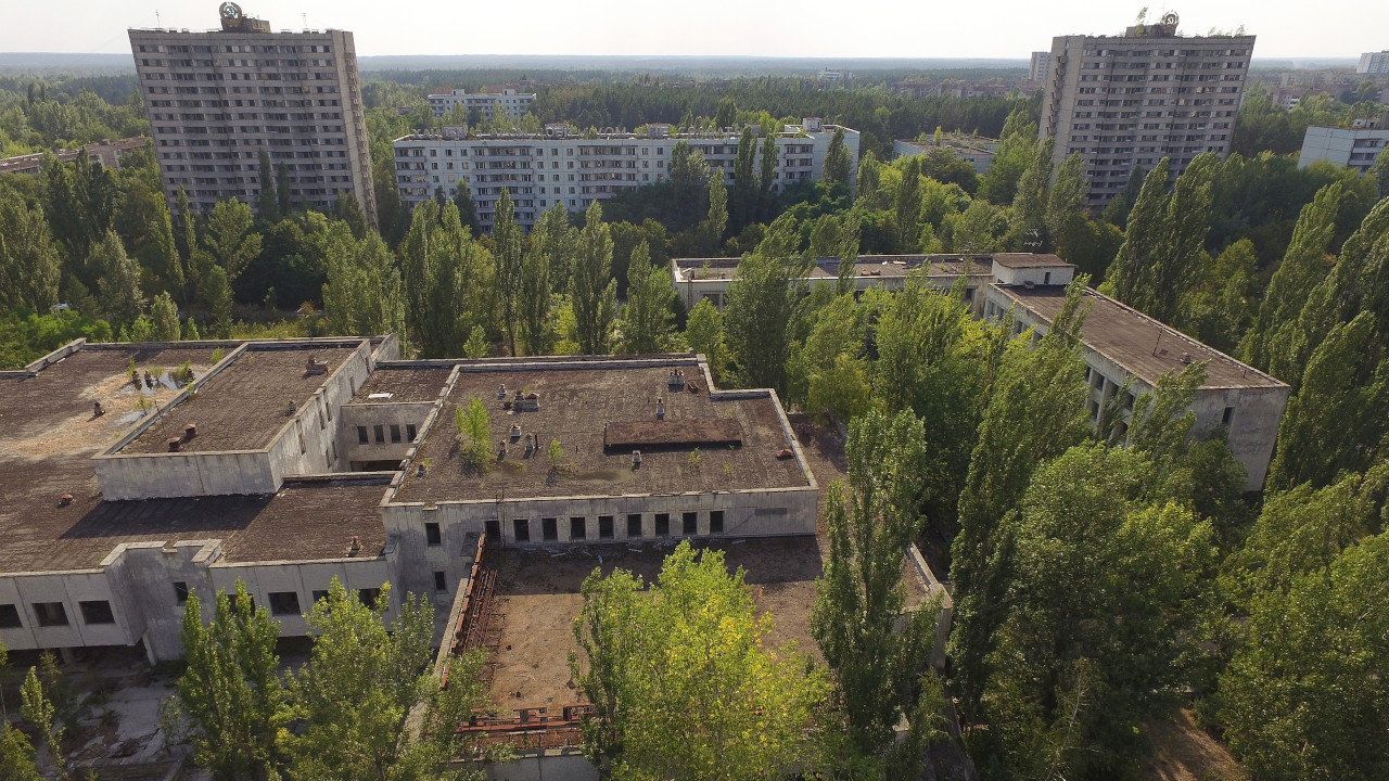 Há 19 anos, a usina nuclear de Chernobyl era desligada - Aventuras na ...