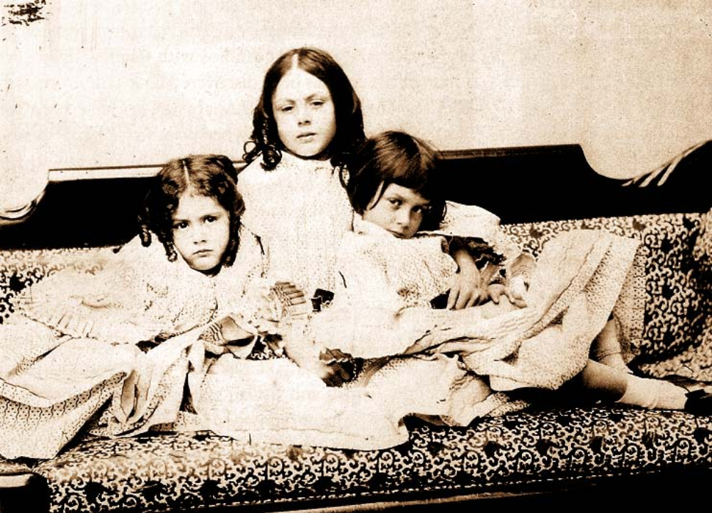 A relação entre Lewis Carroll e verdadeira Alice, de 10 anos ...