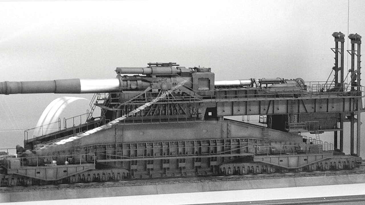 Schwerer Gustav: conheça a maior arma já usada em combate - Aventuras ...